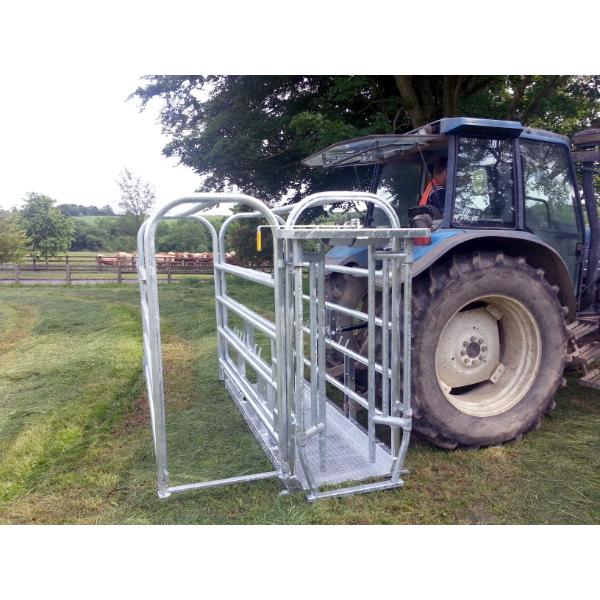 Cattle Mobile Handling Unit Semi – Co-Op Superstores