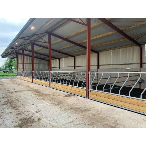 Timber Feed Barrier Gate 76mm 4.4M – Co-Op Superstores