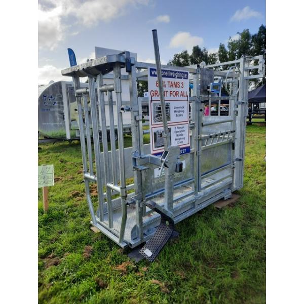 Cattle Mobile Handling Crate (Unit Semi) – Co-Op Superstores