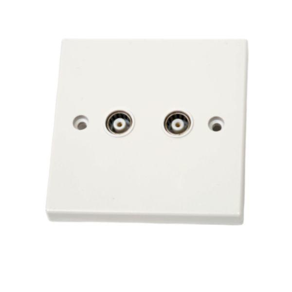 Double Flush Tv Socket (1) – Co-Op Superstores