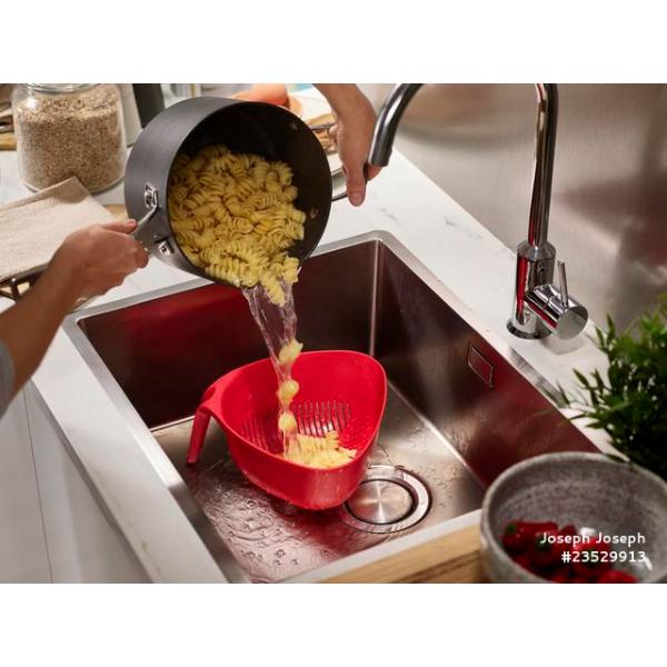 JJ DUO Triangular Colander - Red – Co-Op Superstores